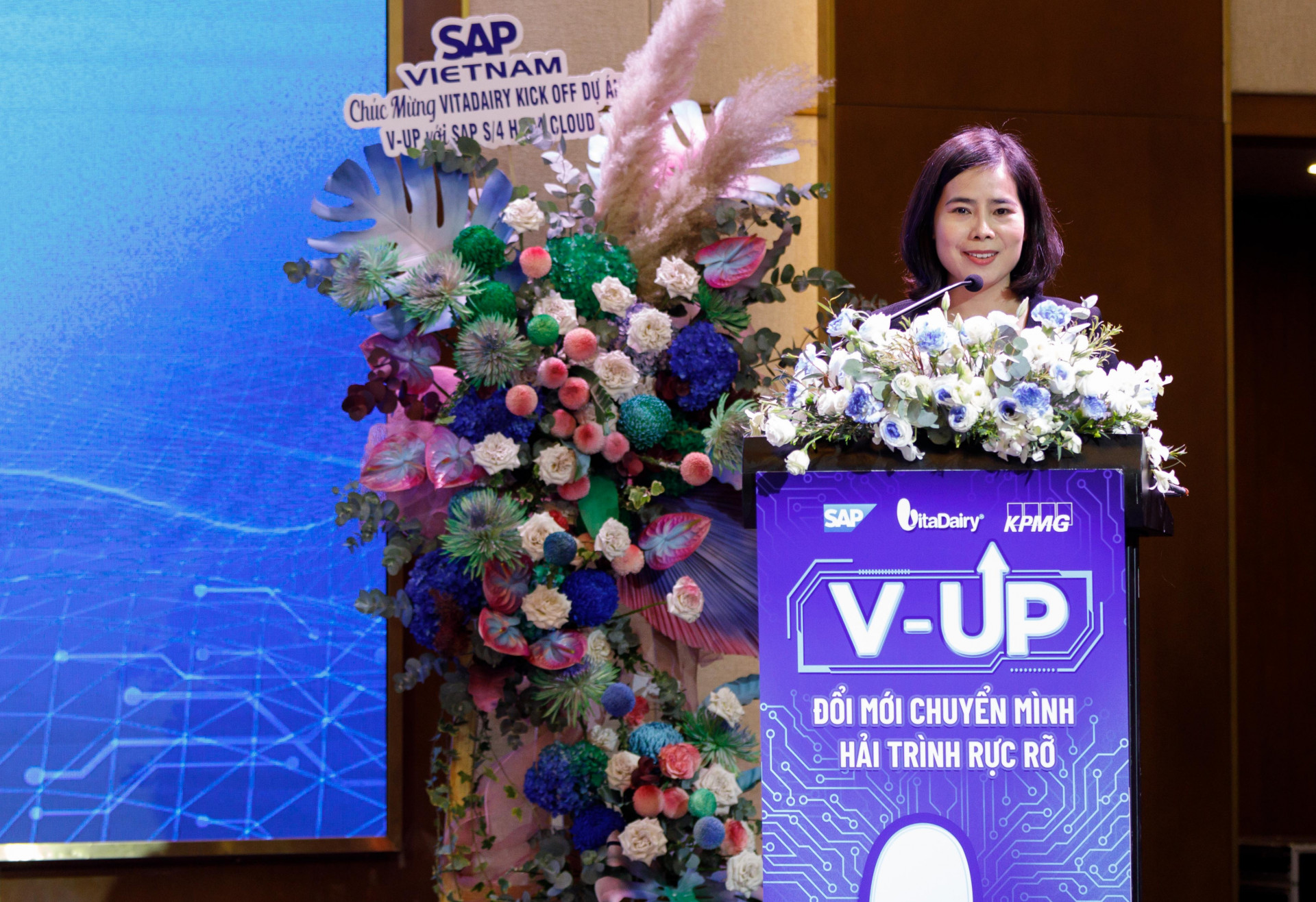 VITADAIRY VÀ KPMG VIỆT NAM KÝ KẾT HỢP TÁC KHỞI ĐỘNG DỰ ÁN CHUYỂN ĐỔI SỐ V - UP
